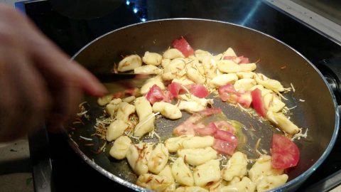 Goges (traditional Greek pasta dish) - The Greek Chef